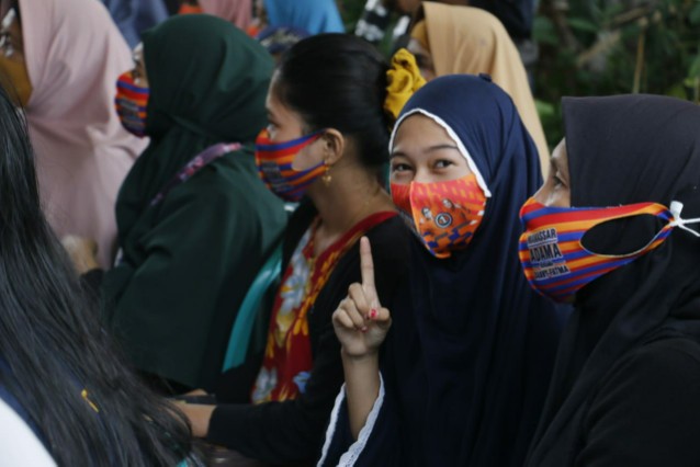 Sosialisasi Danny-Fatma Selalu Ramai Beragam Komunitas - Laman 2 dari 2 ...