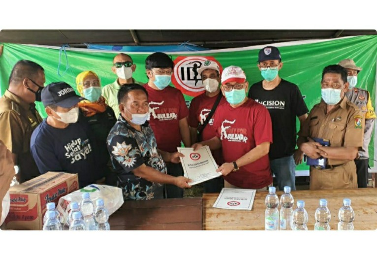 IKA Bedah Unhas dan PABI Makassar Kirim Dokter dan Bantuan ke Sulbar ...