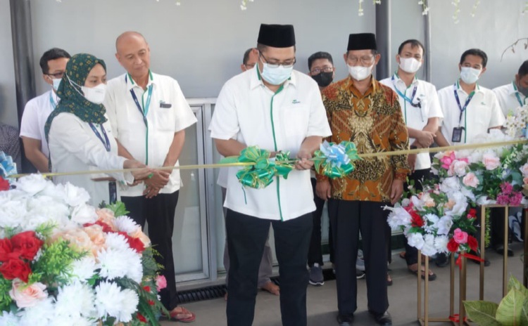 Zulfan Adam Resmikan Musala Ar Rahn Pegadaian Makassar - Pluz.id