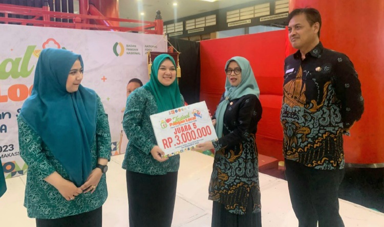 PKK Panakkukang Juara V Festival Pangan Lokal - Pluz.id