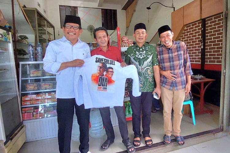 Azhar Arsyad Sowan ke Tokoh Masyarakat Maros - Pluz.id